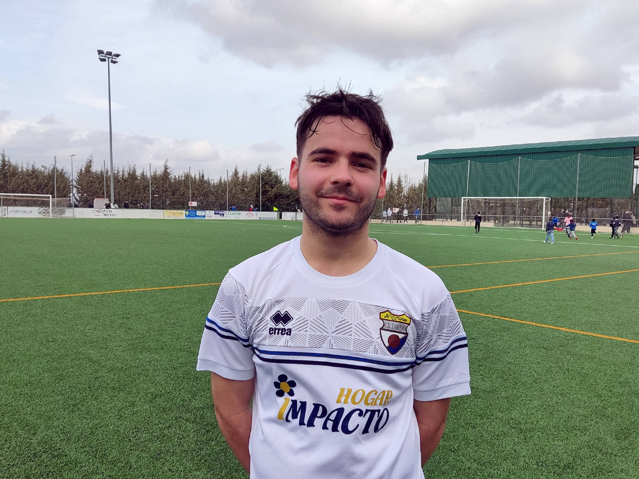 Un hat-trick de Cerrato Jr. doblega al Entrerríos | La Zarza - Hoy